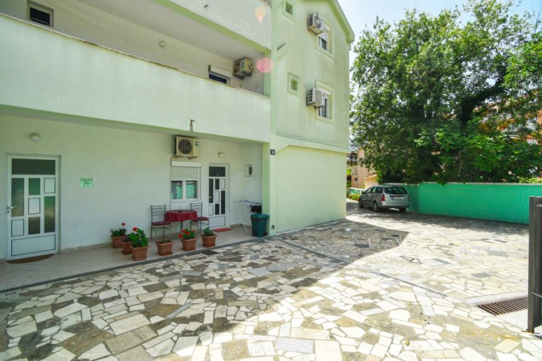 Тур на відпочинок в готелі Rooms Korac 3* в Будва Чорногорія, ціни на ...